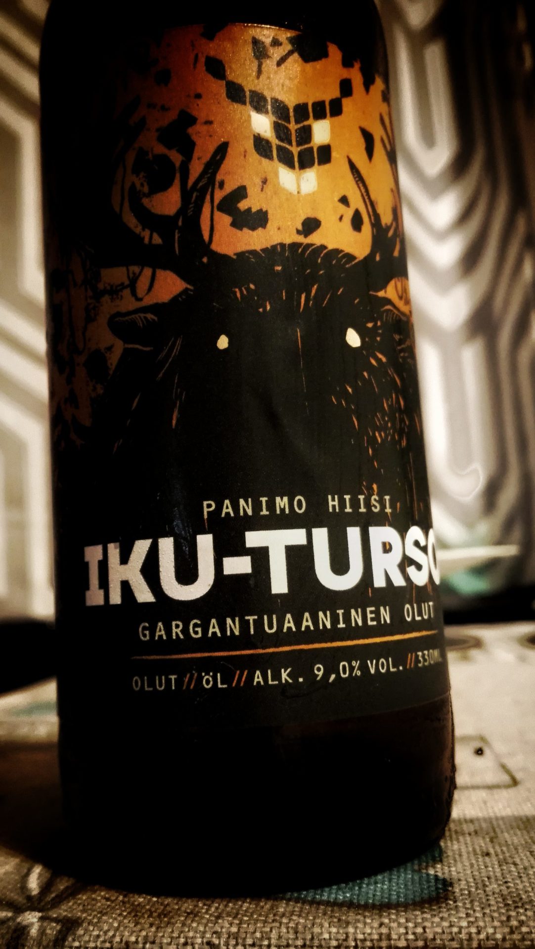 Hiisi Iku-Turso - Olutsivu